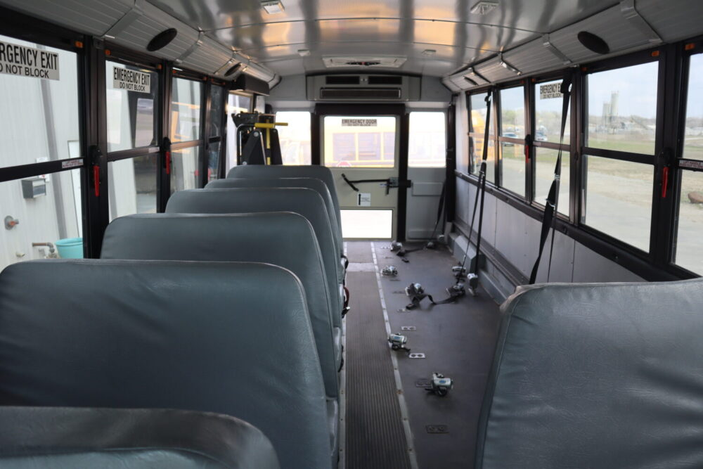 2019 Thomas Saf-T-Liner C2 18-30 Passenger + 3-1 Wheelchair Stations ...
